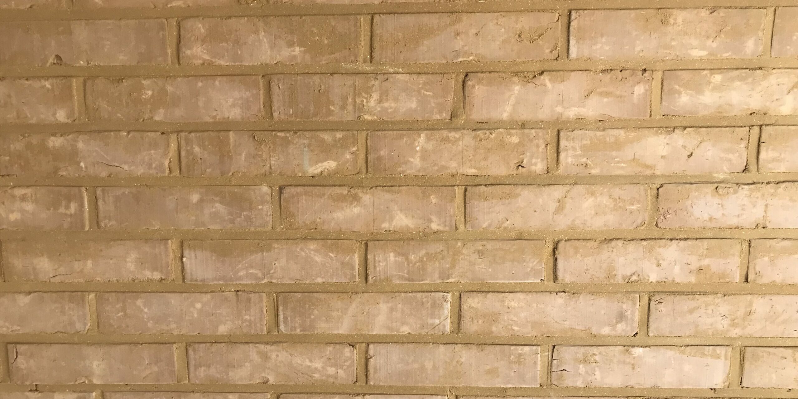 Qu’est-ce qu’une brique de terre crue ? - à portée de mains